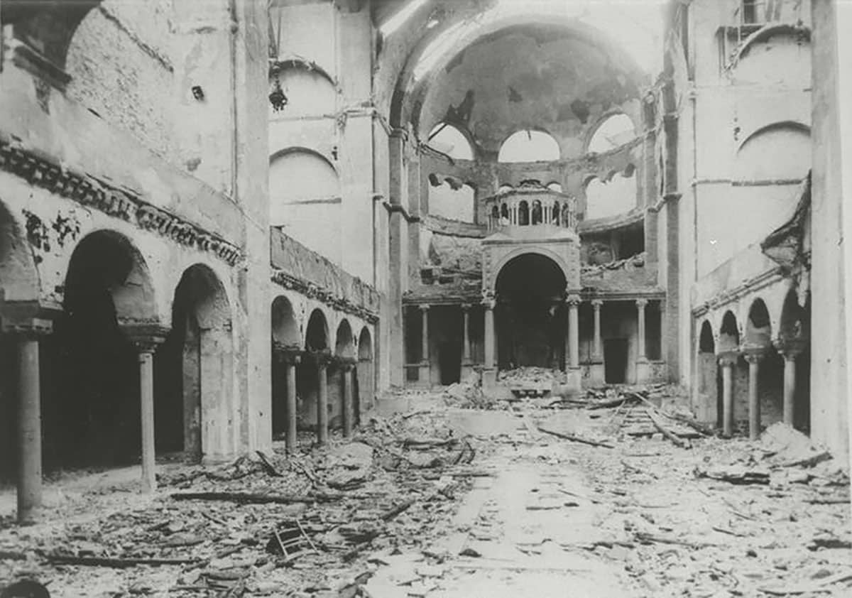 What was Kristallnacht? Unpacking the night of the broken glass 85 ...