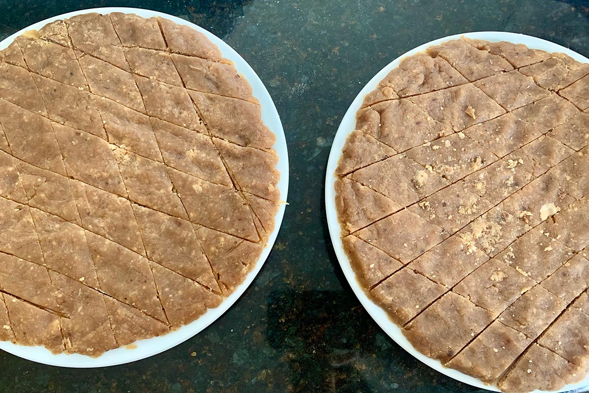 How to make memorial halva recipe - Unpacked